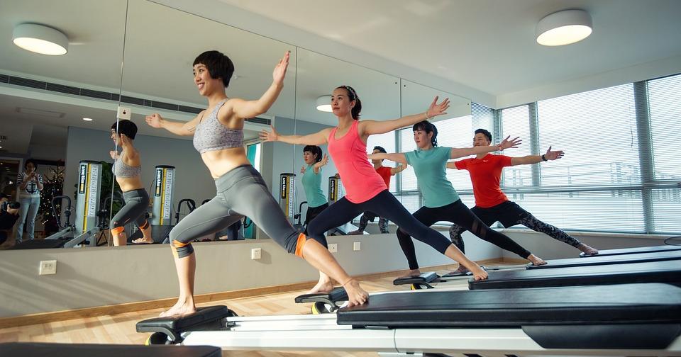 Pilates básico en casa: tonifica músculos y gana fuerza, agilidad y ... Pilates básico en casa: tonifica músculos y gana fuerza, agilidad y ...