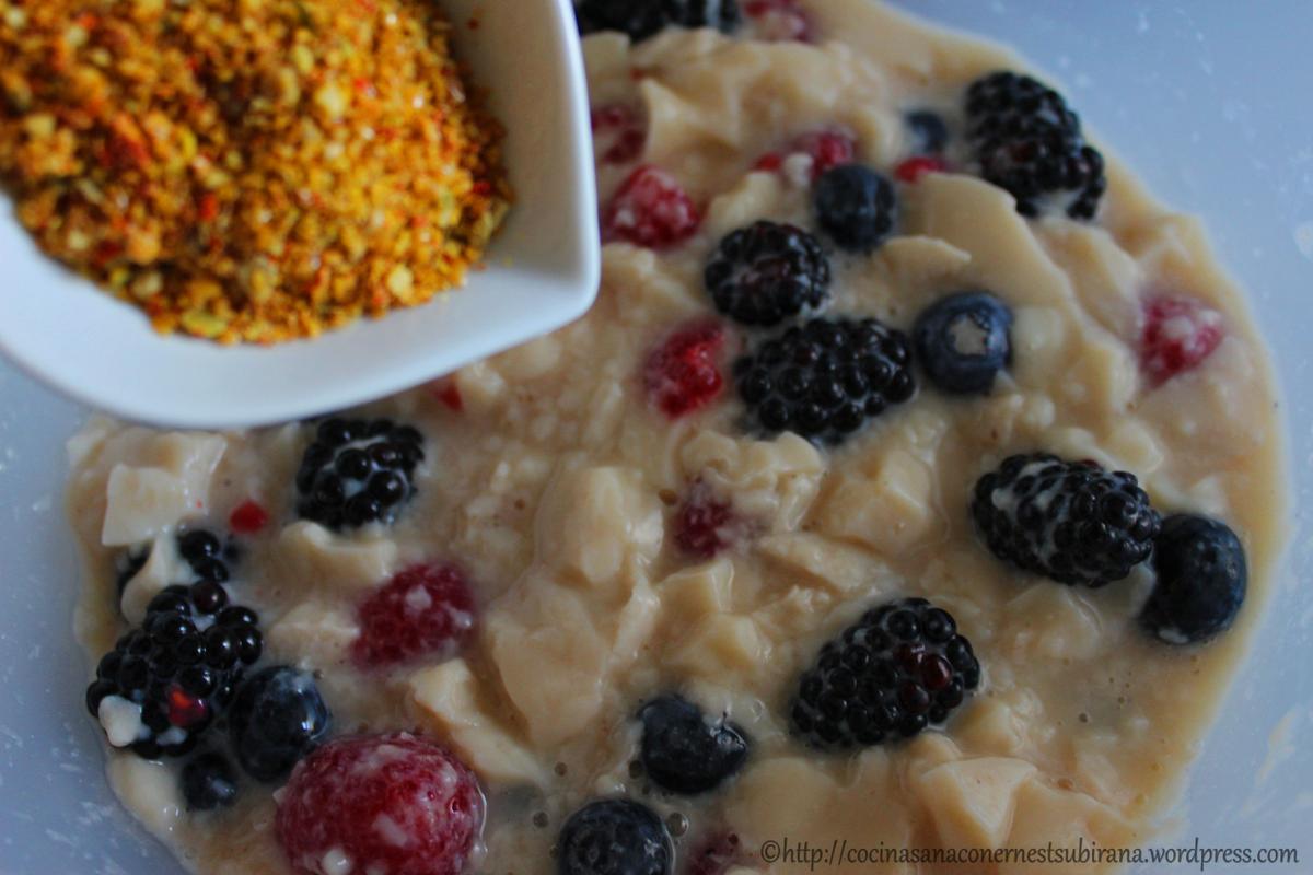 Avena con Frutos Rojos y Yogur Vegano | Cocina