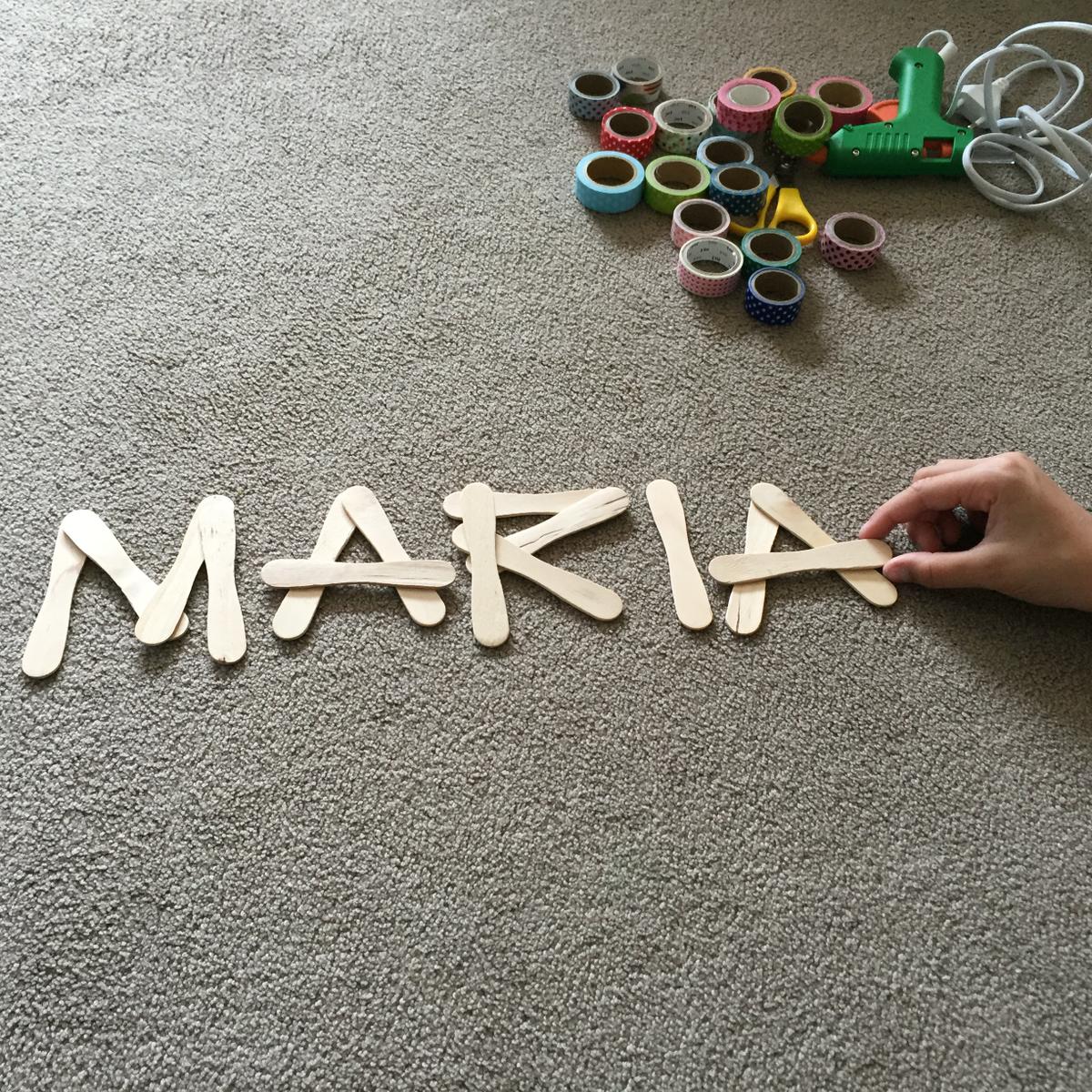 Letras con palitos de polo | Manualidades