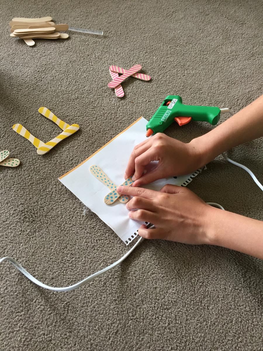 Letras con palitos de polo | Manualidades