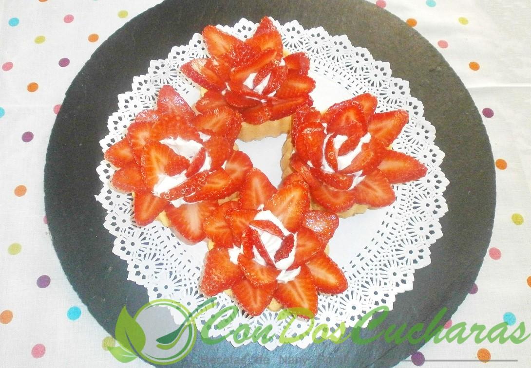 Fresas con chantilly en tartaletas de bizcocho | Cocina