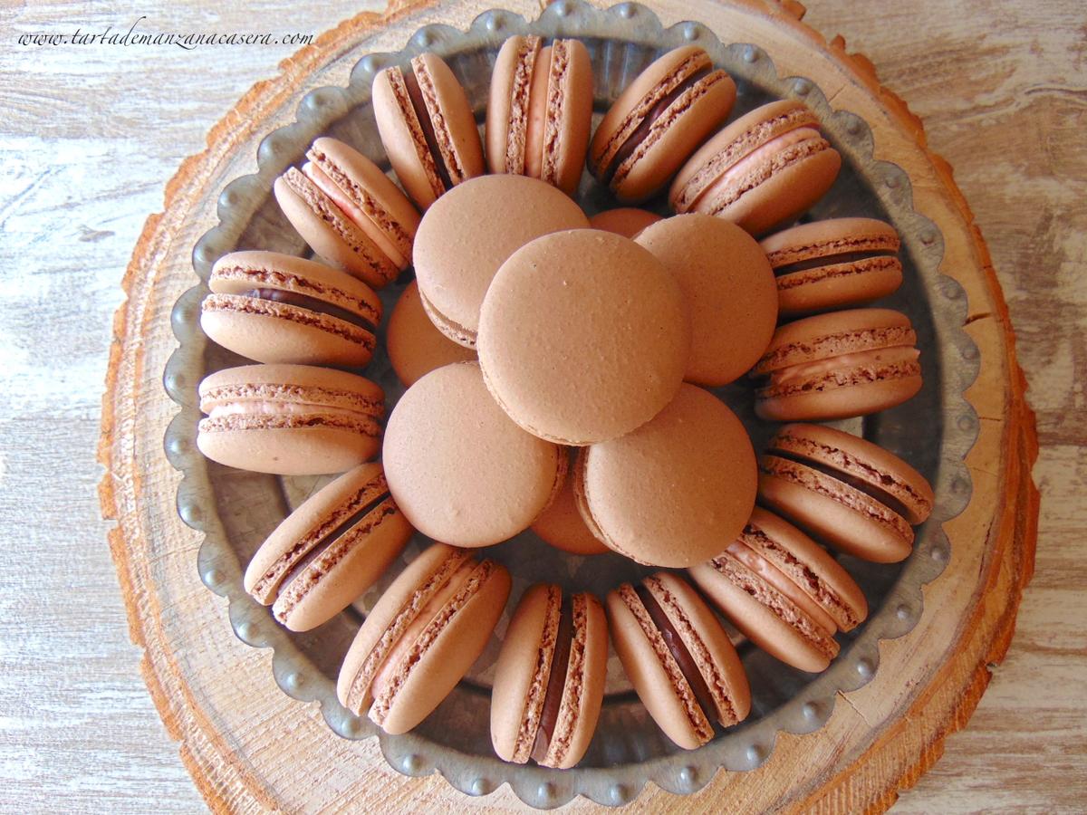 Macarons italianos con pasta de cacao | Cocina