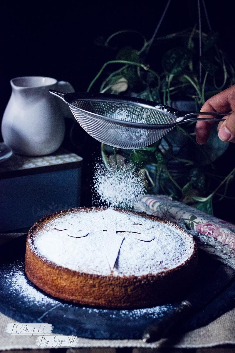 Receta tradicional de la tarta de Santiago | Cocina