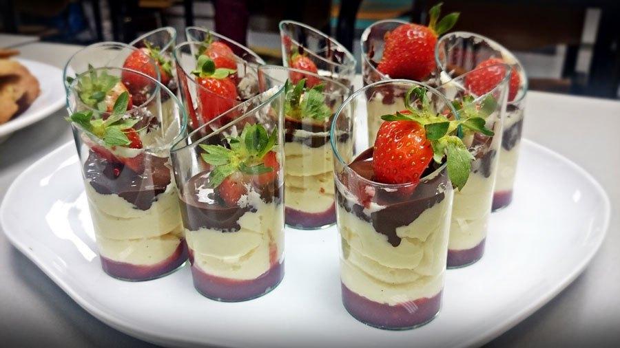 Postres en vaso muy ricos | Cocina