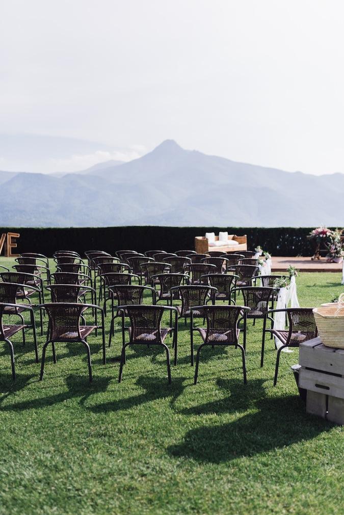 La de Bea y Borja con aires románticos y desenfadados | Bodas