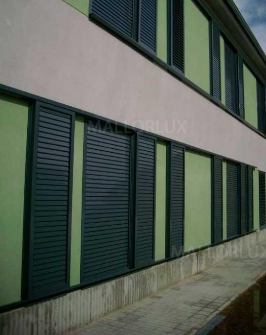 Persianas mallorquinas: un pedazo del mediterráneo en tu hogar | Decoración