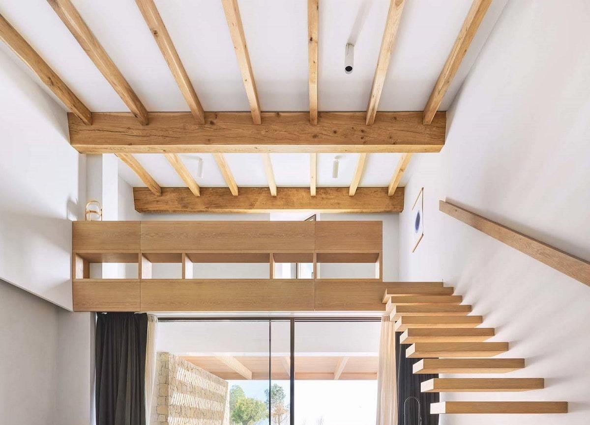 Cómo darle uso al altillo de tu casa | Decoración