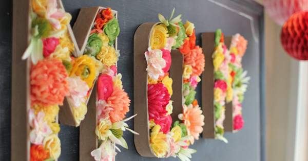 DIY - Letras rellenas de flores | Bodas