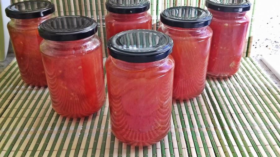 Tomates en conserva caseros, receta tradicional | Cocina