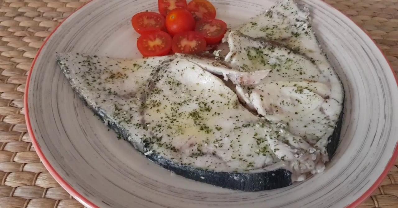 Pez espada o emperador con salsa verde | Cocina